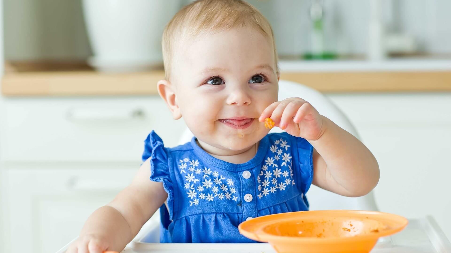 Aprendre a votre bébé a manger de tout - programme malin
